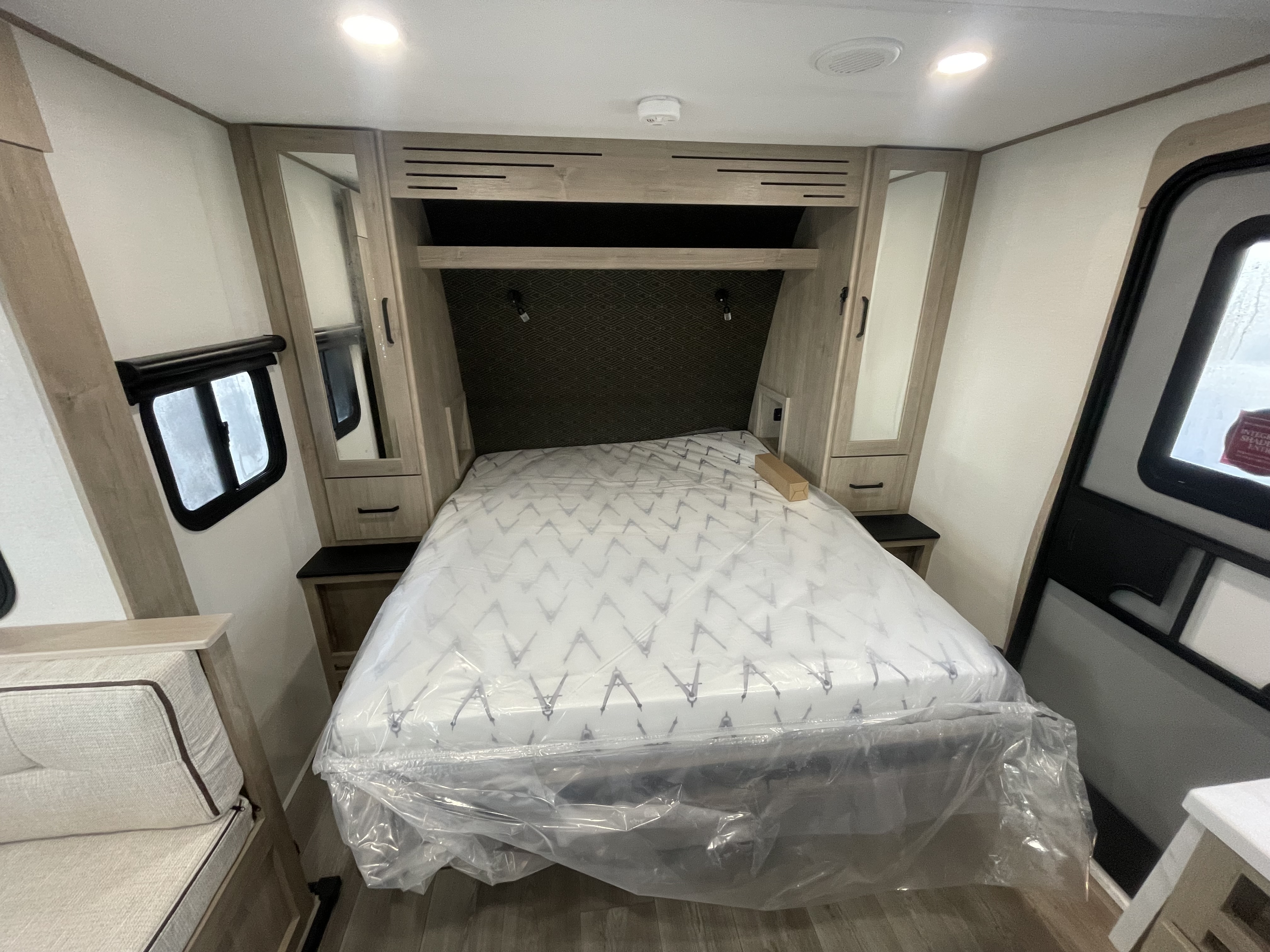 2026-Grand-Design-IMAGINE-22BHE-W2679 | Virden, Winnipeg, Regina ...